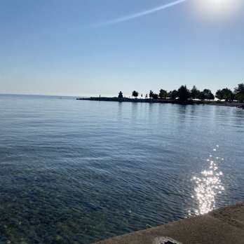 SUNSET POINT BEACH - Updated December 2025 - 33 Photos - 57 St Lawrence ...