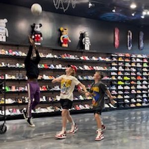 COOLKICKS - 167 Photos & 148 Reviews - 7565 Melrose Ave, Los Angeles ...
