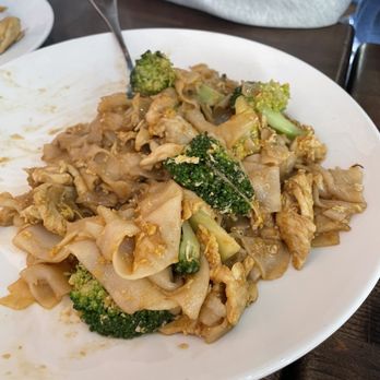PACIFIC RIM THAI KITCHEN - Updated June 2024 - 295 Photos & 459 Reviews ...