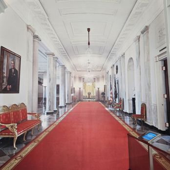 THE PEOPLE’S HOUSE - Updated July 2025 - 210 Photos & 28 Reviews - 1700 ...