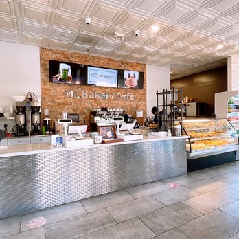 MR BAKER BAKERY & CAFE - Updated March 2025 - 970 Photos & 723 Reviews ...