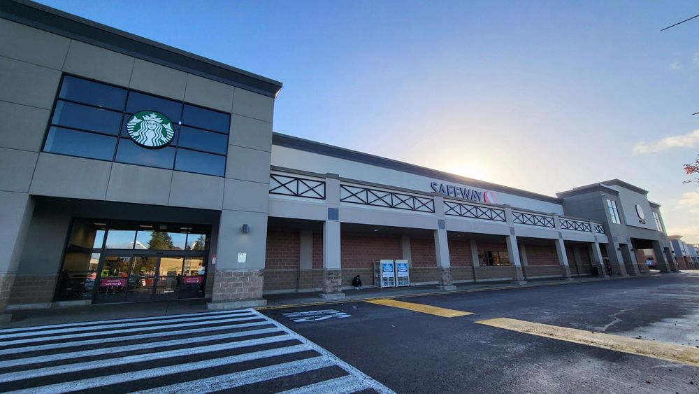 SAFEWAY - Updated December 2025 - 24 Photos & 83 Reviews - 10223 ...