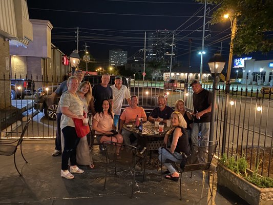 KNUCKLEHEADS SPORTS BAR & EATERY - Updated July 2025 - 35 Photos & 29 ...