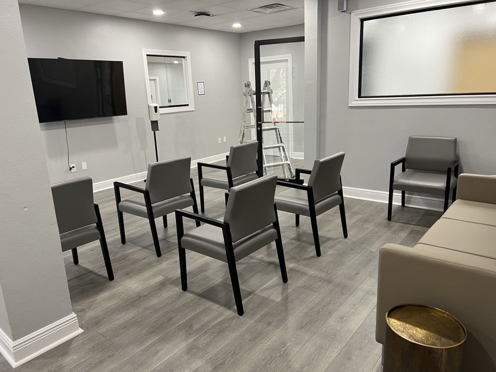 METROPOLITAN HEALTH GROUP - Updated January 2026 - 12 Photos - 2930 ...