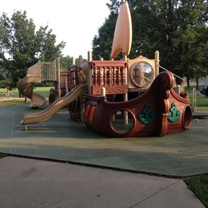 FRONTIER PARK - 18 Photos & 11 Reviews - 15501 W Indian Creek Pkwy ...