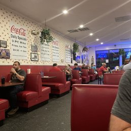 CRICKET’S - Updated July 2025 - 75 Photos & 164 Reviews - 3810 Sullivan ...