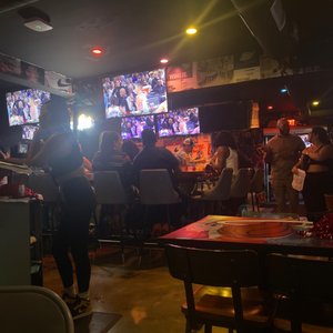 GRAILS MIAMI - RESTAURANT & SPORTS BAR - 1148 Photos & 489 Reviews ...