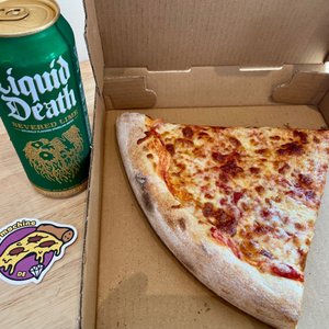 HENLOPEN PIZZA KITCHEN - Updated August 2025 - 29 Photos & 48 Reviews ...