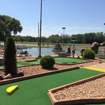 LILLI PUTT MINIATURE GOLF-BUMPER BOTS & GO KRT TRK - Updated July 2025 ...