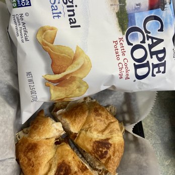 PELHAM FALLS DELI - Updated December 2025 - 13 Photos & 36 Reviews ...