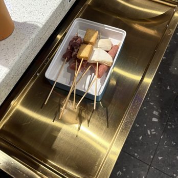 ER GE BUFFET - Updated October 2025 - 64 Photos & 13 Reviews - 6100 Sawmill Rd, Dublin, Ohio ...