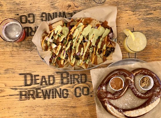 DEAD BIRD BREWING - 64 Photos & 33 Reviews - 1726 N 5th St, Milwaukee, Wisconsin - Brewpubs ...