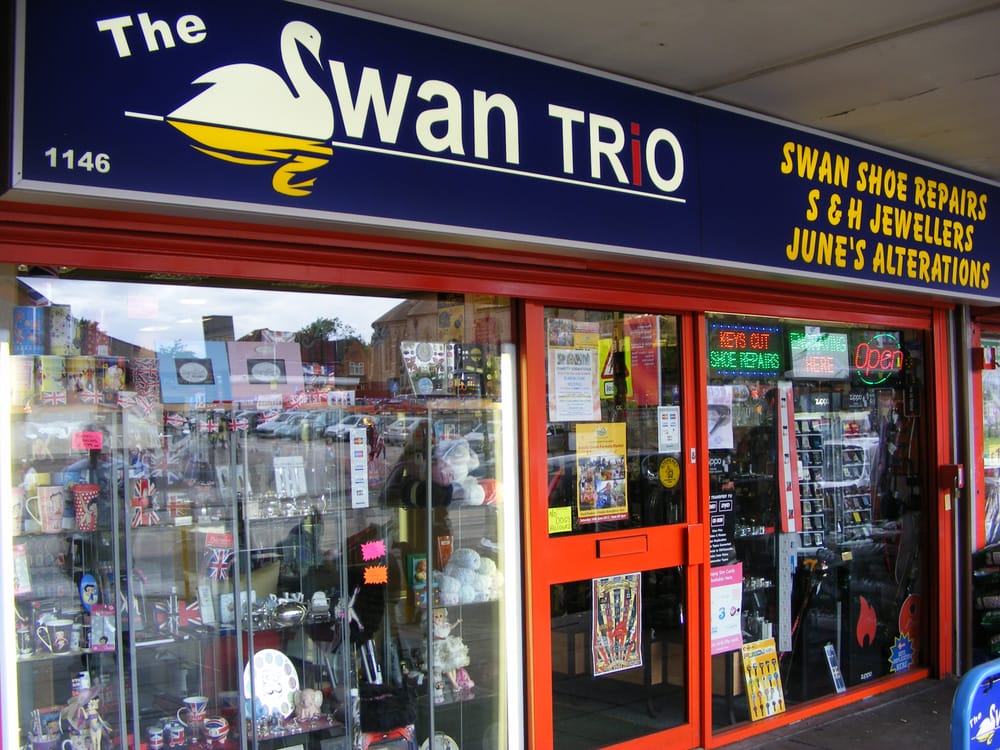 THE SWAN TRIO - Updated April 2024 - 1145 Warwick Road, Birmingham ...