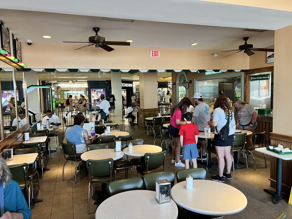 CAFE DU MONDE - Updated February 2026 - 1600 Photos & 1133 Reviews ...