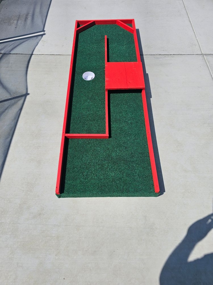 LEVEL UP MOBILE MINI GOLF - 24 Photos - Riverside, California - Mini ...