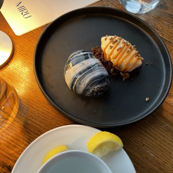 MIRU - Updated November 2024 - 620 Photos & 204 Reviews - 401 E Wacker ...