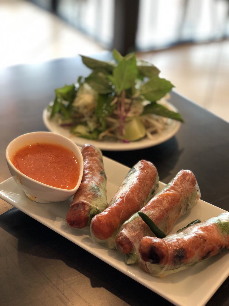 PHO SAIGON OI - 186 Photos & 84 Reviews - 6981 Hechinger Dr, North ...