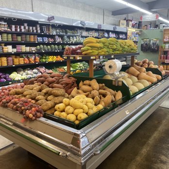 JIM’S FALLBROOK MARKET - Updated May 2024 - 236 Photos & 349 Reviews ...