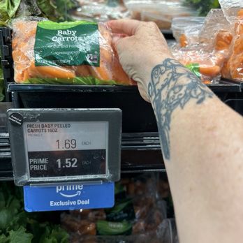 AMAZON FRESH - Updated December 2024 - 184 Photos & 82 Reviews - 3901 ...