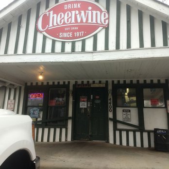 J S PULLIAM BARBEQUE - Updated January 2025 - 64 Photos & 90 Reviews ...