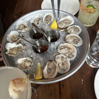 AMA RAW BAR - EAST VILLAGE - Updated June 2024 - 391 Photos & 202 ...