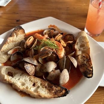 MADRONA BAR & GRILL - Updated April 2025 - 269 Photos & 366 Reviews ...