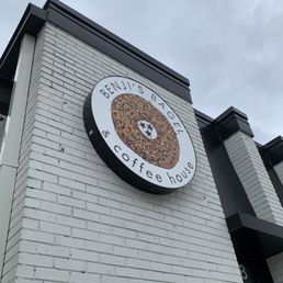 BENJI’S BAGEL & COFFEE HOUSE - Updated December 2025 - 185 Photos & 97 ...