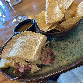 GREAT FULL GARDENS--SPARKS AT LEGENDS - Updated March 2025 - 532 Photos ...