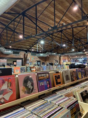 JOSEY RECORDS - 31 Photos & 34 Reviews - 1815 McGee, Kansas City ...