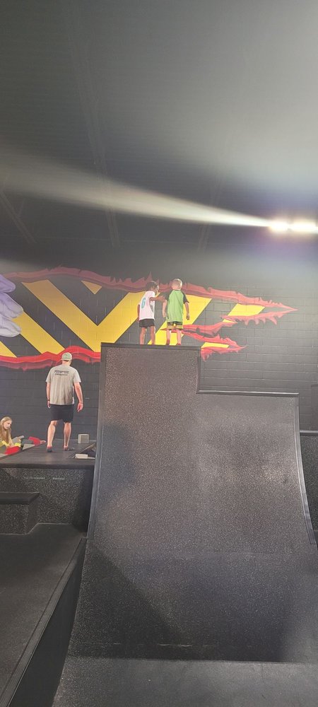 SKY ZONE TRAMPOLINE PARK - Updated December 2025 - 16 Reviews - 6009 ...