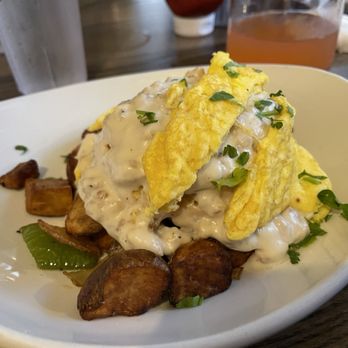 THE HOWE DAILY KITCHEN & BAR - Updated July 2024 - 309 Photos & 349 ...