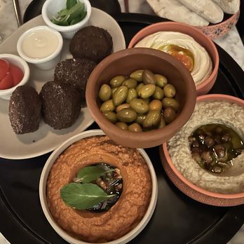 LADYHAWK - Updated April 2025 - 348 Photos & 172 Reviews - 623 North La ...