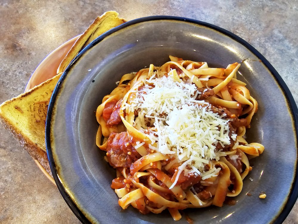 LUCKY’S RESTAURANT & BAR - Updated May 2026 - 28 Photos & 72 Reviews ...