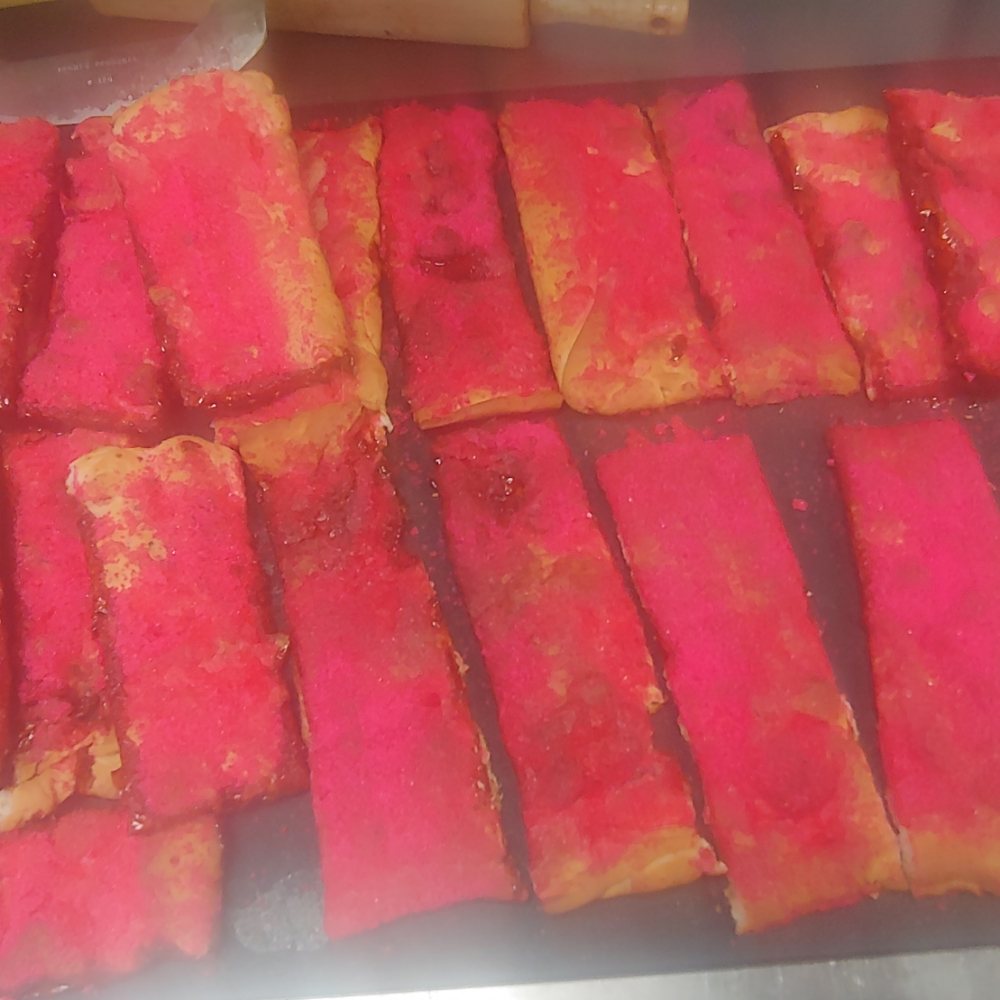 LAINEZ DELI & PUPUSERIA - Updated February 2025 - 42 Photos - 459 River ...