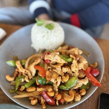 TIKI THAI - Updated December 2025 - 907 Photos & 438 Reviews - 12100 ...