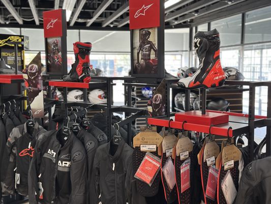 SPEED ADDICTS - Updated December 2025 - 33 Photos & 52 Reviews - 2075 N ...