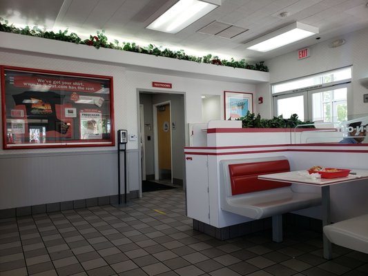IN-N-OUT BURGER - Updated June 2025 - 259 Photos & 290 Reviews - 12413 ...