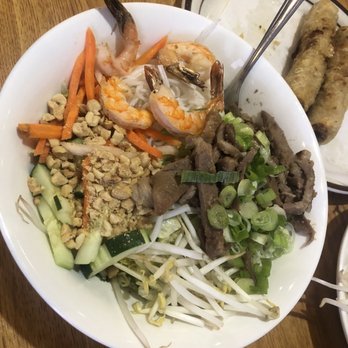 PHO 400 - Updated January 2025 - 117 Photos & 129 Reviews - 400 Old Hwy ...