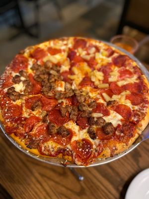 OH PIZZA & BREW - 300 Photos & 467 Reviews - 88 E Broad St, Columbus ...