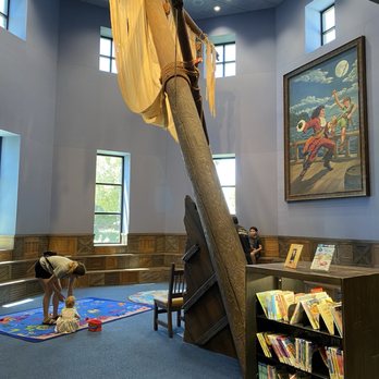 CAMARILLO PUBLIC LIBRARY - Updated December 2025 - 110 Photos & 124 ...