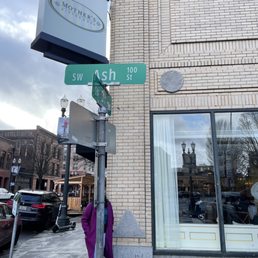 MOTHER’S BISTRO & BAR - Updated December 2025 - 5231 Photos & 5275 ...