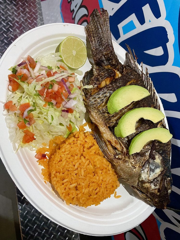 MARISCOS EL BERRINCHE - Updated January 2026 - 15 Photos - 17001 Palm ...