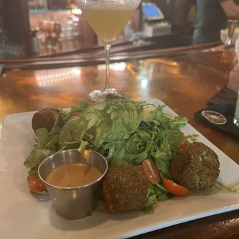 IRON VINE - Updated August 2025 - 521 Photos & 482 Reviews - 992 Main ...