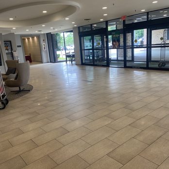 HOLIDAY INN NEWARK INTERNATIONAL AIRPORT - Updated July 2025 - 36 ...