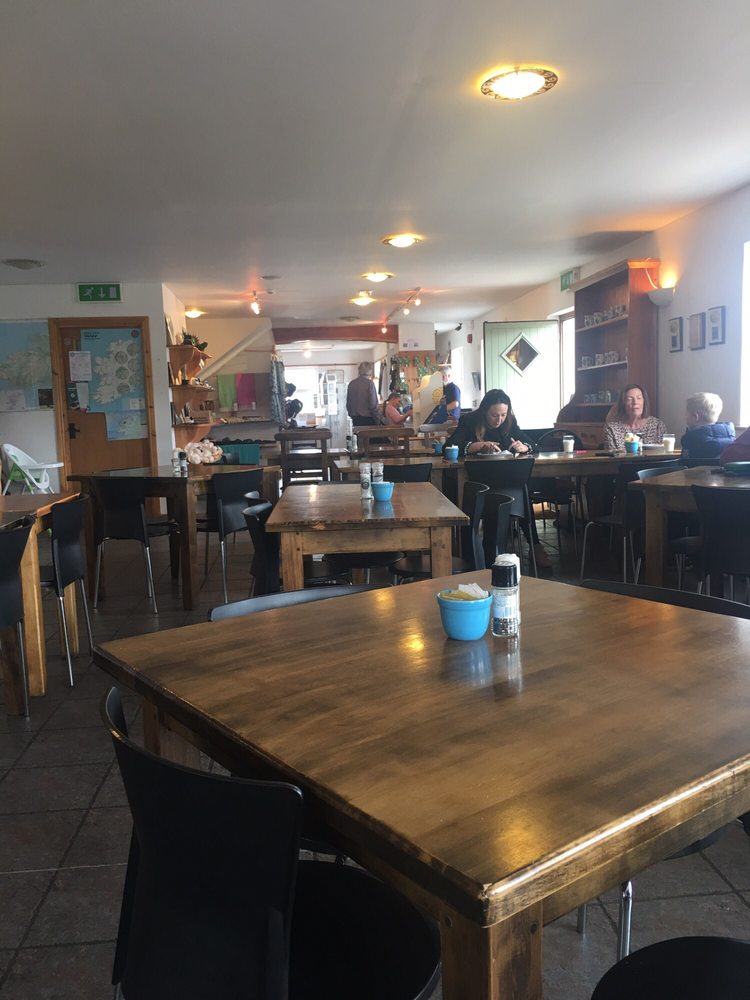 TÍ LINN CAFE & CRAFTS - Updated October 2024 - Main Street, Teelin, Co ...