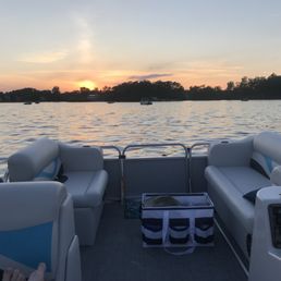 THE WHITE LAKE INN - Updated July 2025 - 64 Photos & 113 Reviews - 3955 ...