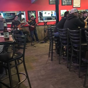 III GUYS RESTAURANT AND SPORTS BAR - Updated January 2026 - 47 Photos ...