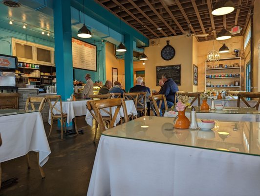 HESTER’S CAFE & COFFEE BAR - SIX POINTS - Updated December 2025 - 681 ...