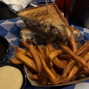 72 TABLE & TAP - Updated January 2025 - 103 Photos & 72 Reviews - 5413 ...