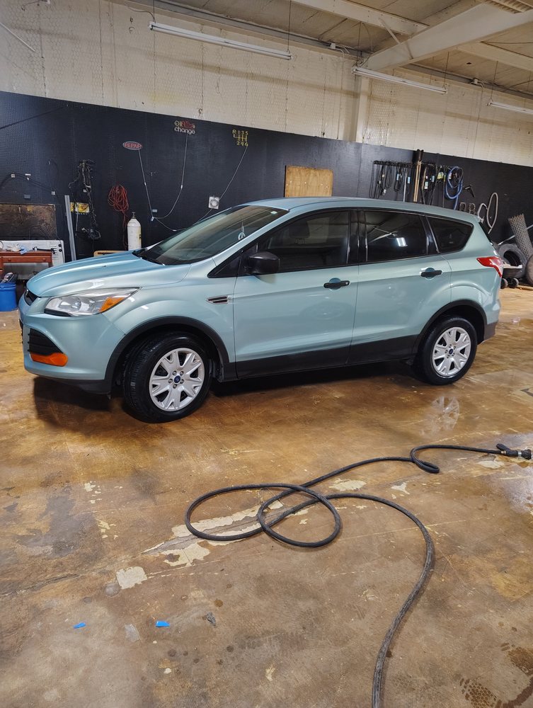 TO THE MOON AUTO DETAILING - Updated August 2025 - 219 E McGaffey St ...